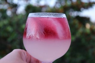 Call Me A Cab Vodka Lemonade Wine Cocktail | Wine Cocktails