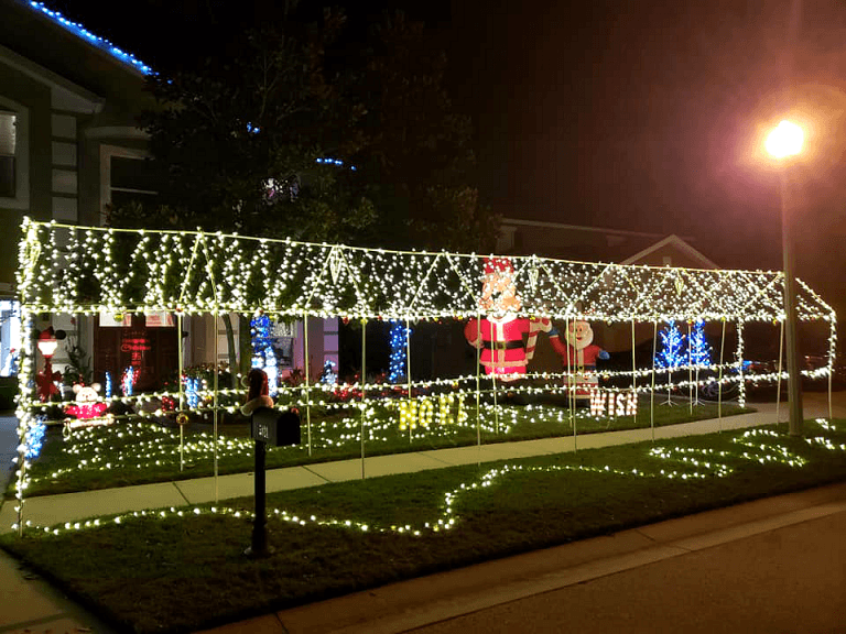 Festive Ways To Celebrate Christmas in Warm Weather