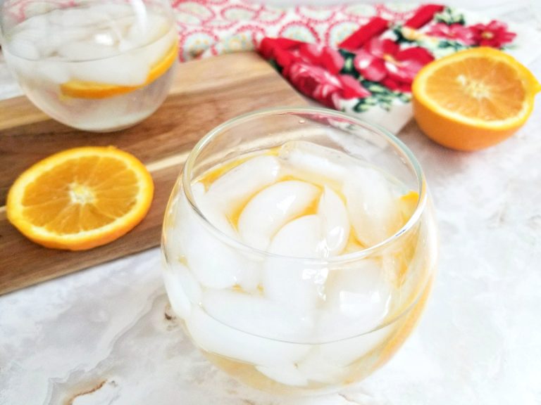 Simply Sunshine Wine Cocktail | Wine Cocktails | Wine Spritzer