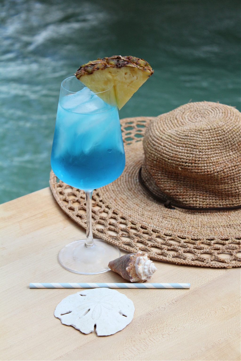 Ocean Waves Vodka Wine Cocktail | Wine Cocktails