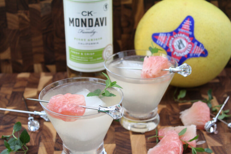 How To Eat A Pummelo - 10 Ways To Enjoy This Giant Florida Citrus Fruit