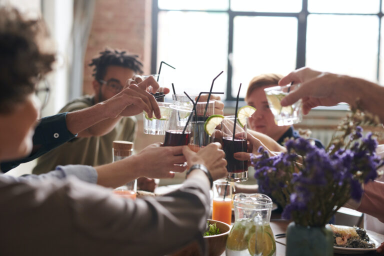 7 Of The Best Cocktail & Food Pairings for Your Next Gathering