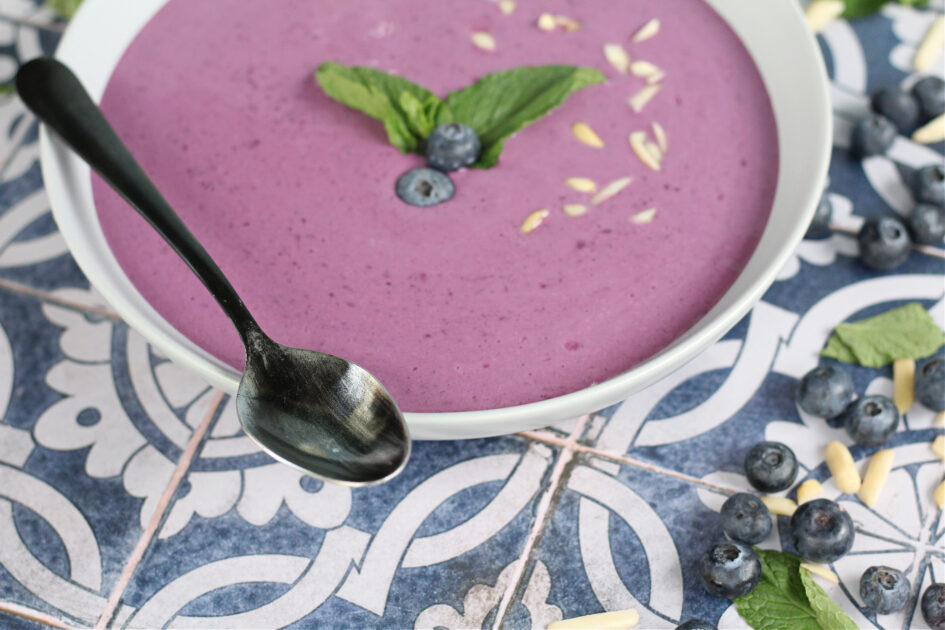Cold Blueberry Soup Recipe | Refreshing Chilled Blueberry Soup