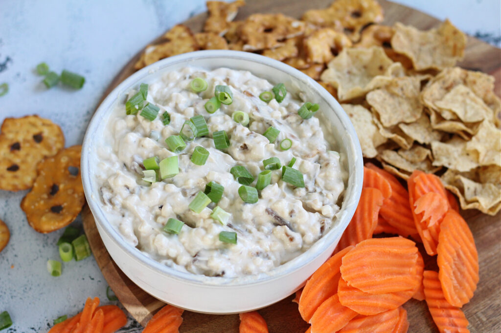 How To Make The Best Caramelized Onion Dip