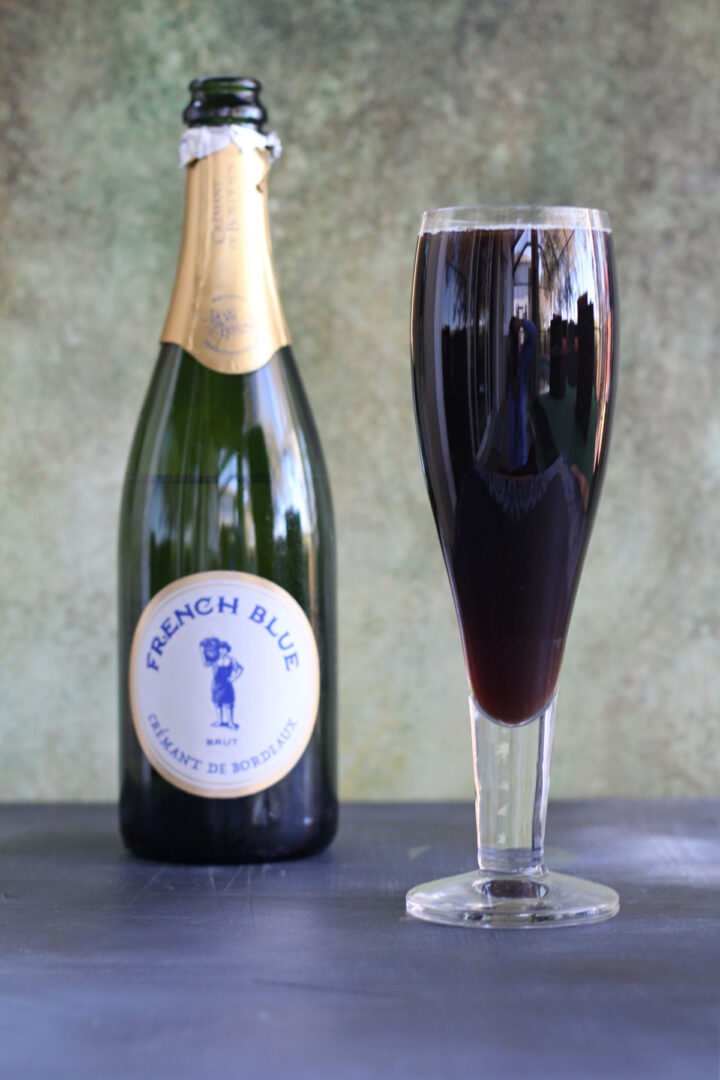 How To Make A Black Velvet Cocktail